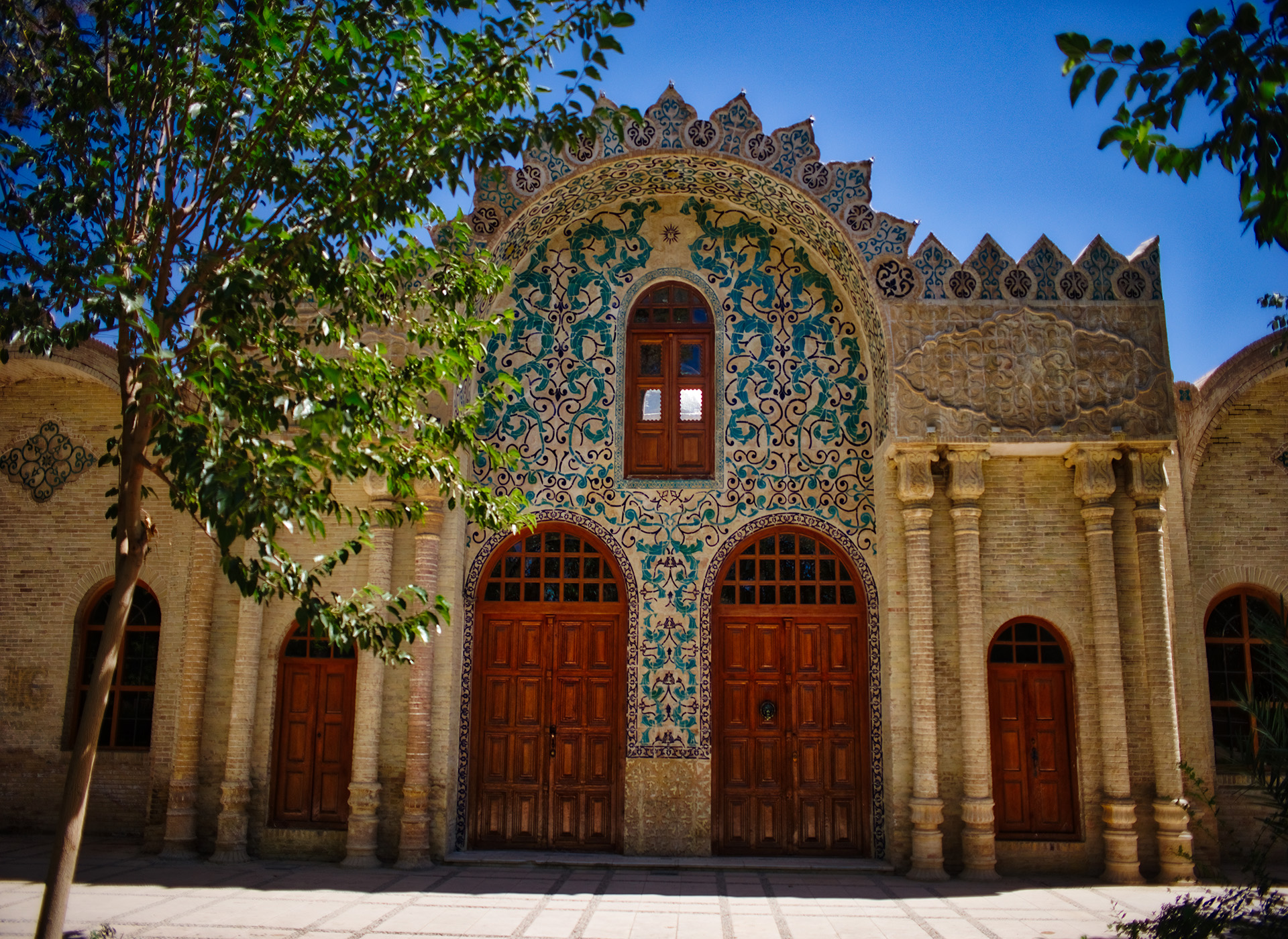 city kerman historical minement ganjalikhan hamam zaroastrian tower ...